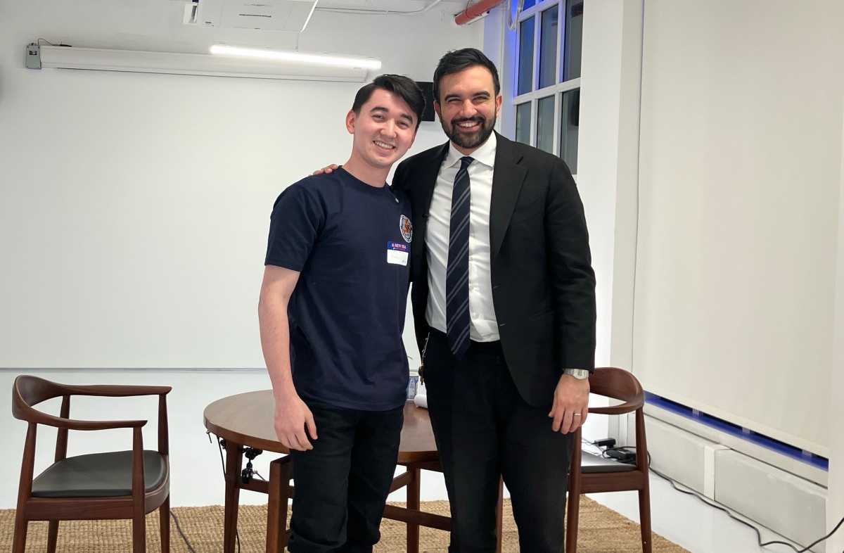 College students say CUNY programs helped land jobs amid challenging ...