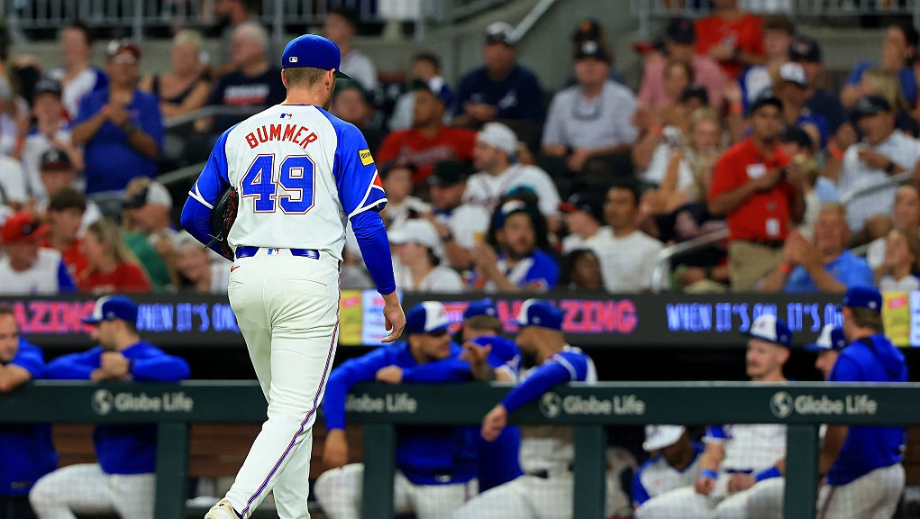 Cubs sign veteran reliever Aaron Bummer amid bullpen crisis