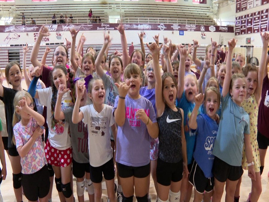 Lady Buffs teach Lil Buffs how to achieve greatness on the court in WT ...