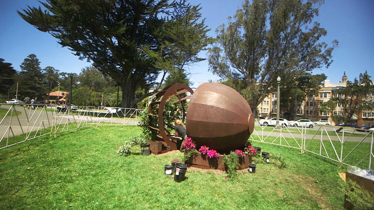 Big Art Loop spreads its wings in San Francisco