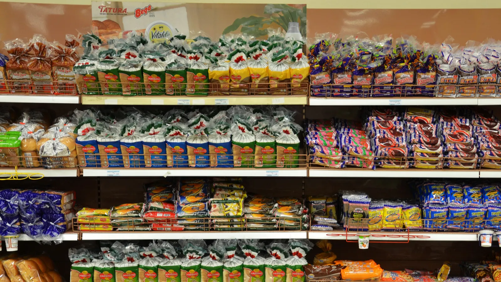 Why bold colors and louder flavors are reshaping snack and bakery ...