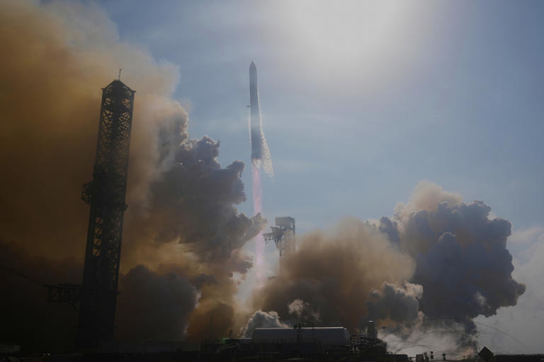 SpaceX's Starship rockets are grounded pending investigation after test ...