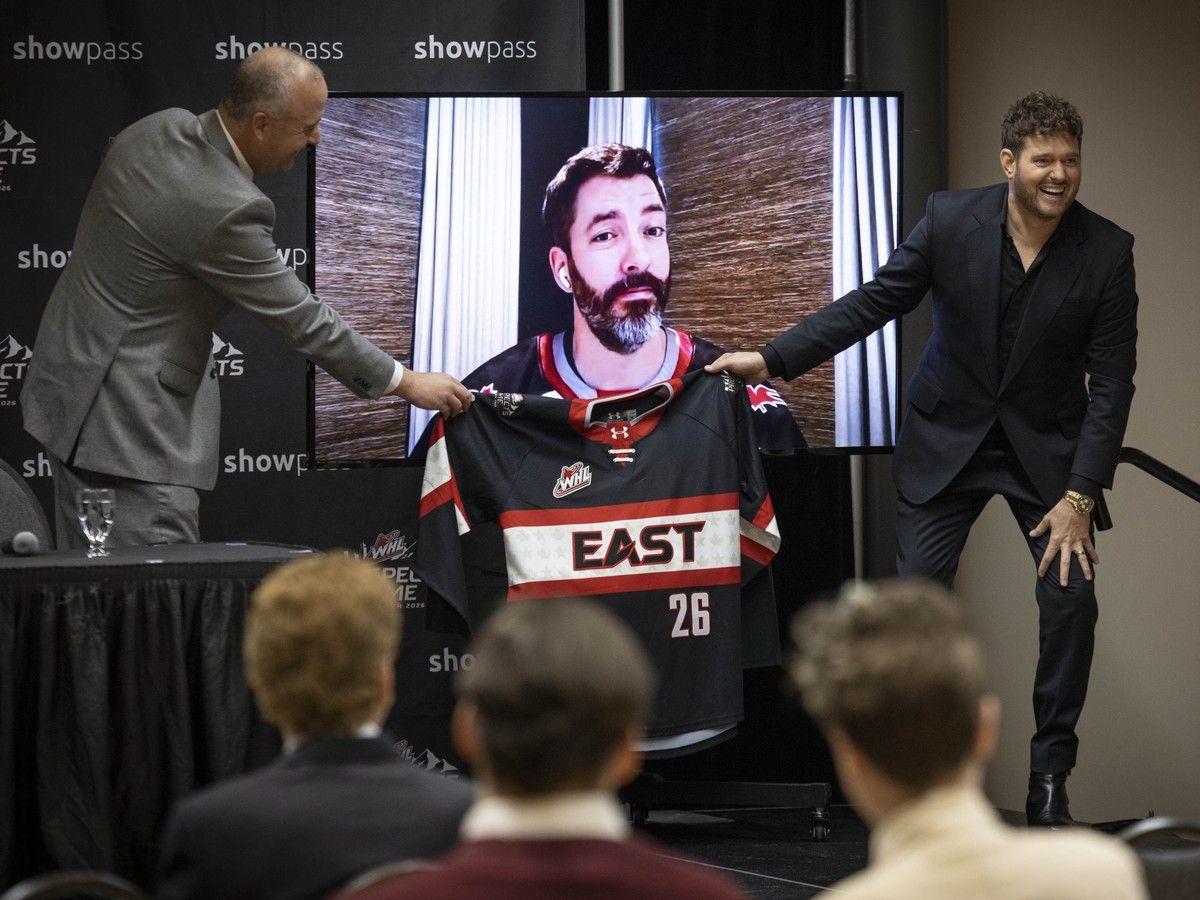 Michael Bublé and Property Brothers' Drew Scott team up for Hometown ...