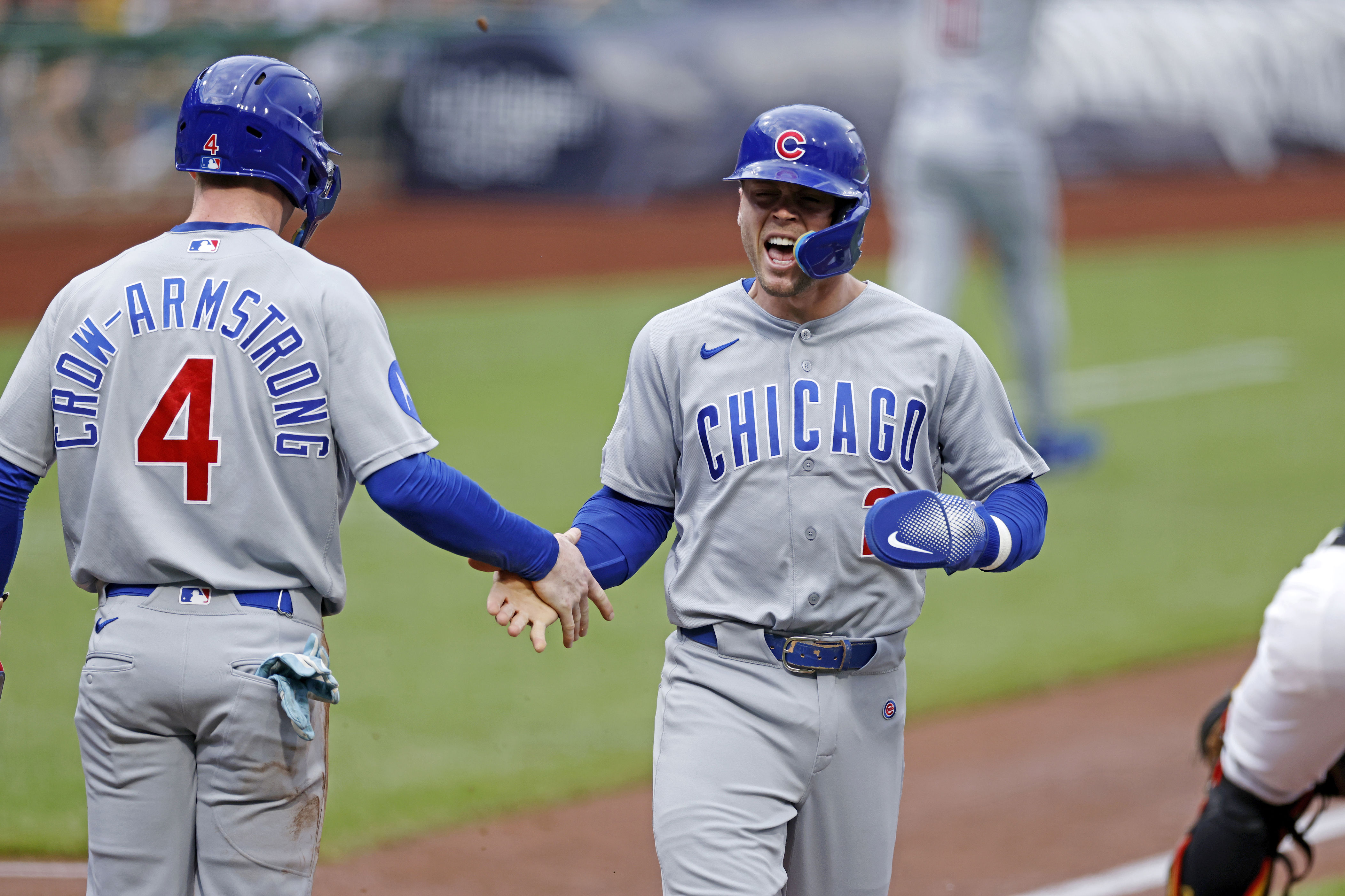 Ian Happ leads Cubs to dominant win over Pirates to snap 10-game losing ...