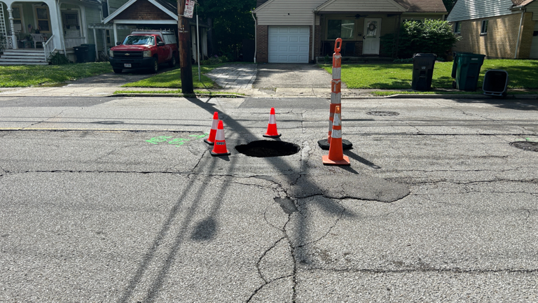 Officers block part of Pleasant Ridge road due to small sinkhole