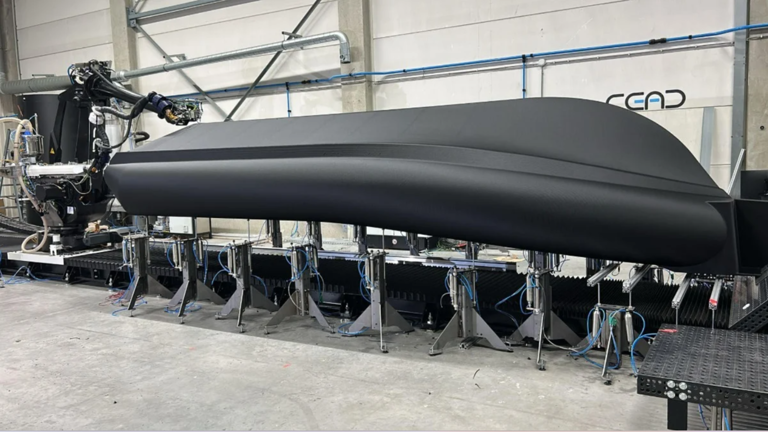 Hawaii startup uses 3D printing and basalt to build recyclable naval boats