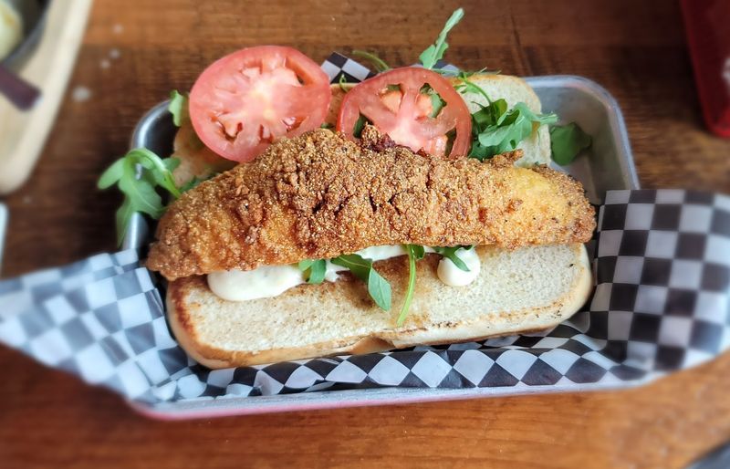 8 Minnesota walleye sandwiches that locals keep secret from tourists