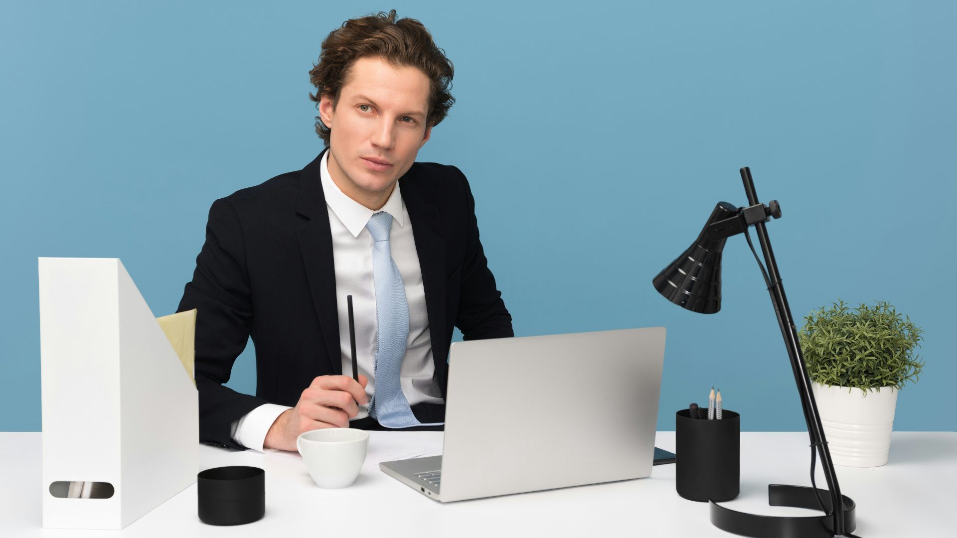 20 steps to dress for the job you want, not the job you have