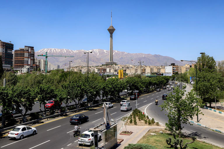 How long can Iran withstand the economic pain of the US blockade?