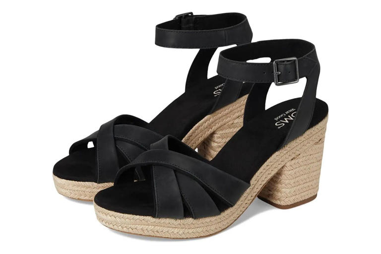 Jessica Alba’s height-boosting heels are dressy (yet comfy!) for summer ...