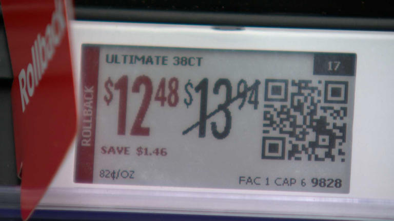 Walmart says digital shelf labels do not raise prices during the day