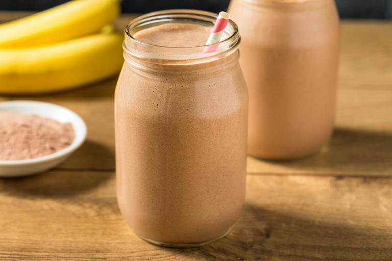 7 easy-to-make smoothies that are both nutritious and filling