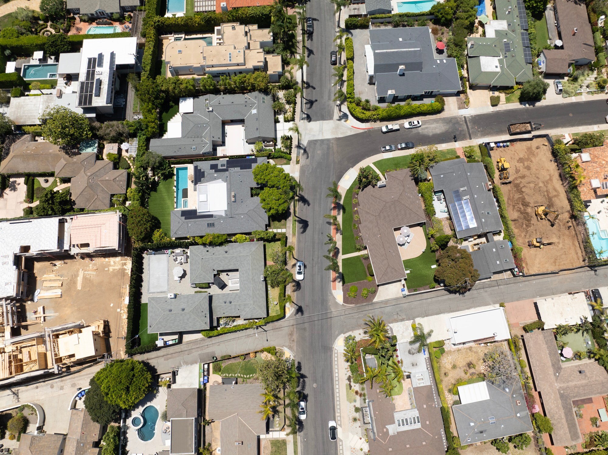 San Diegans are mad. Dueling campaigns tap into angst to pass, kill ...