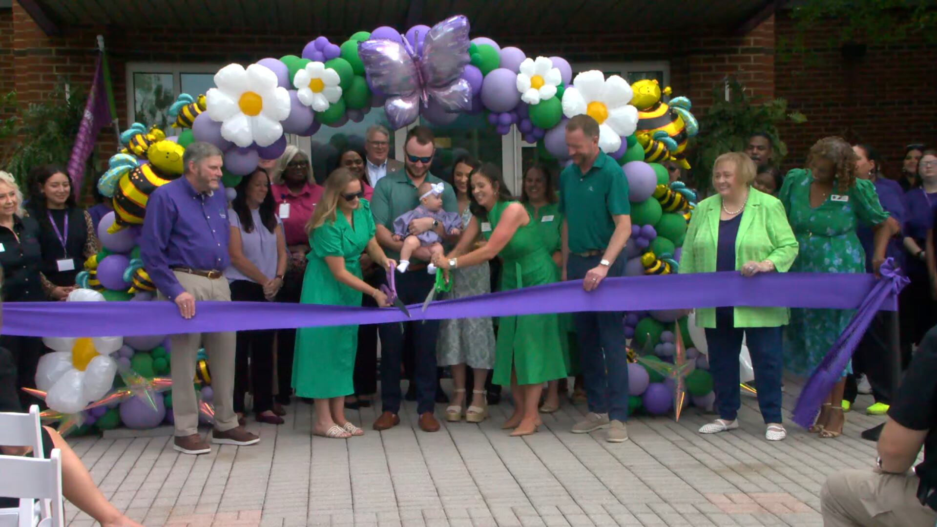 New early learning center opens in Columbus Mill District