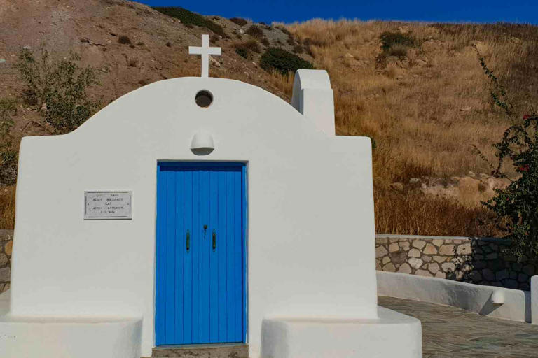 L’isola delle Cicladi a 90 minuti da Santorini dove il turismo di massa ...