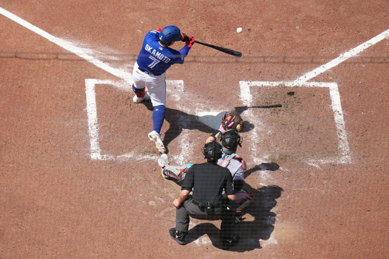 Kazuma Okamoto hits tiebreaking homer in the sixth inning as Blue Jays ...