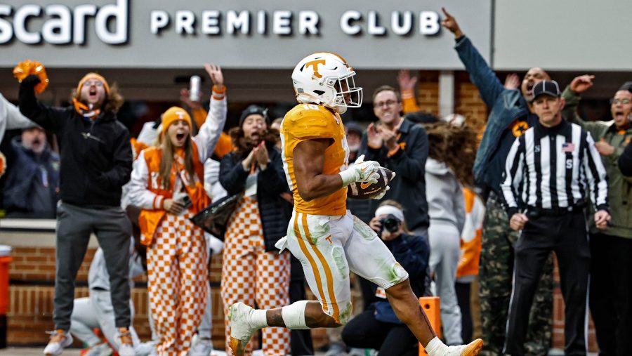 Kickoff time, broadcast details of first 3 Tennessee games revealed