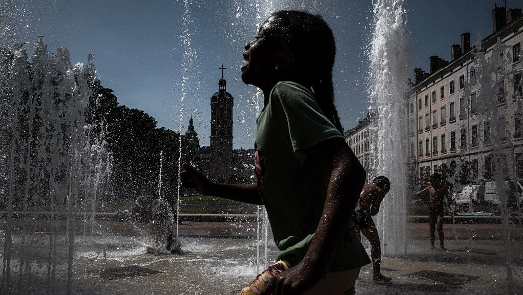 UK breaks May heat record twice in two days