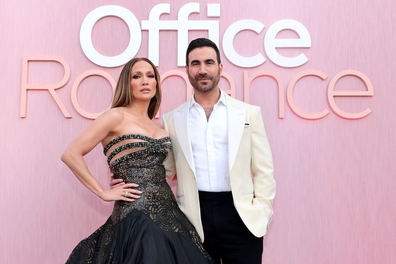 Jennifer Lopez 'limits intimacy' with Brett Goldstein in red carpet moment