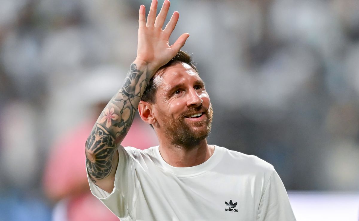 Lionel Messi’s statue in India to be removed: What’s the reason behind ...