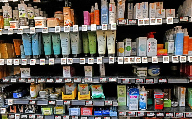 Park Slope Food Coop hit with discrimination complaint over boycott of ...