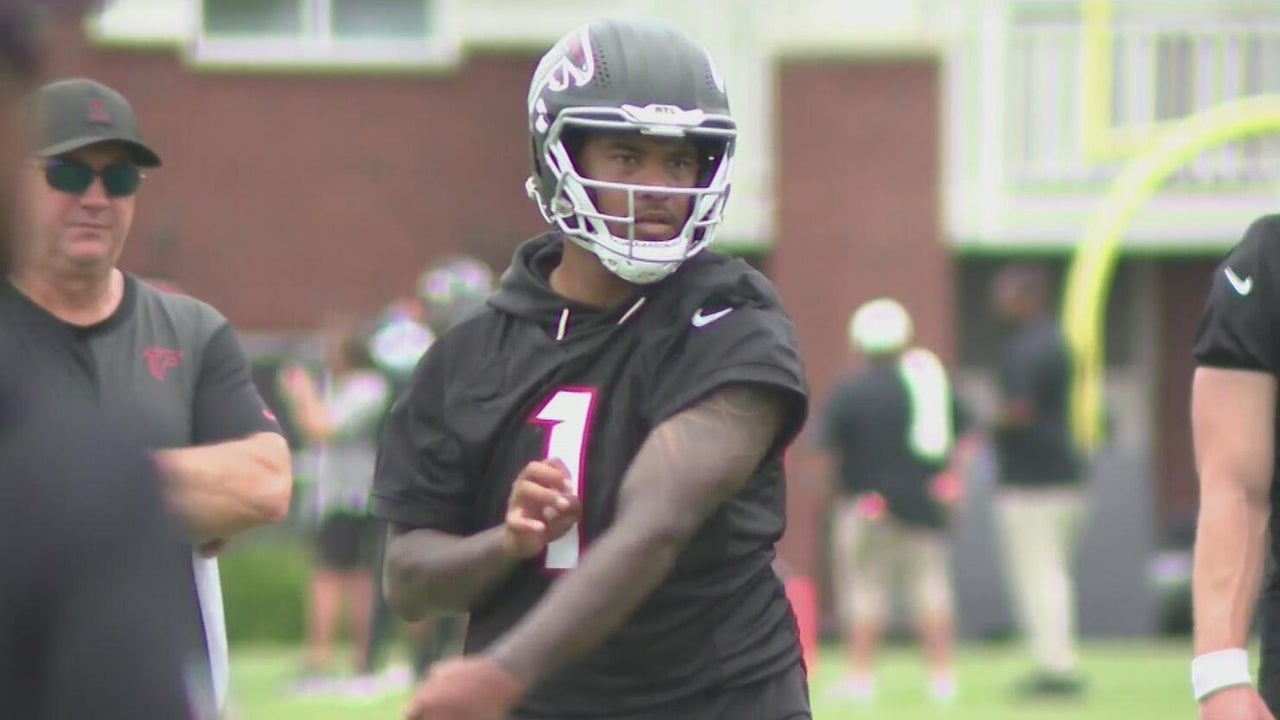 Quarterback competition heats up at Atlanta Falcons training camp