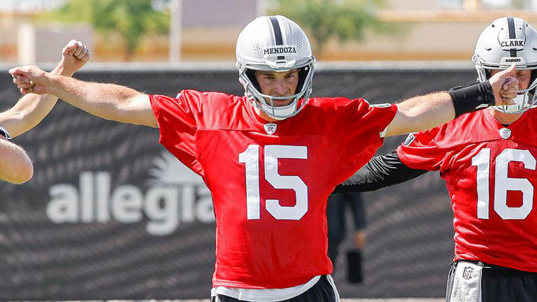 Raiders seeing early Kirk Cousins impact on Fernando Mendoza