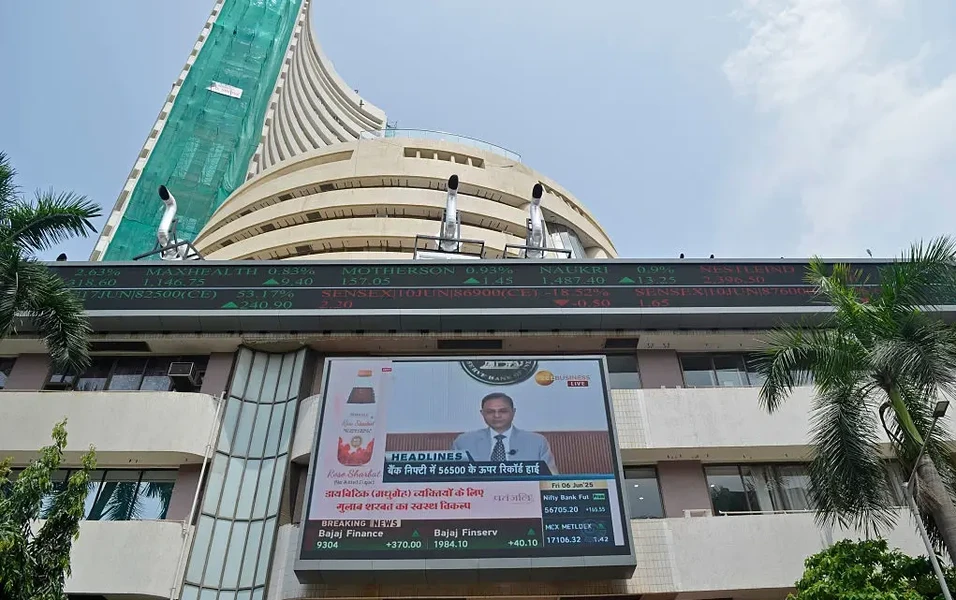 Indian shares end flat as truce tensions curb sentiment