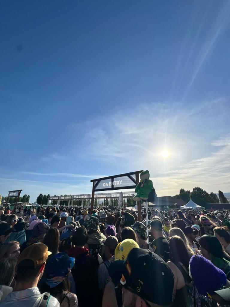 Concertgoers wait 15+ hours at Gorge Amphitheatre as alleged security ...