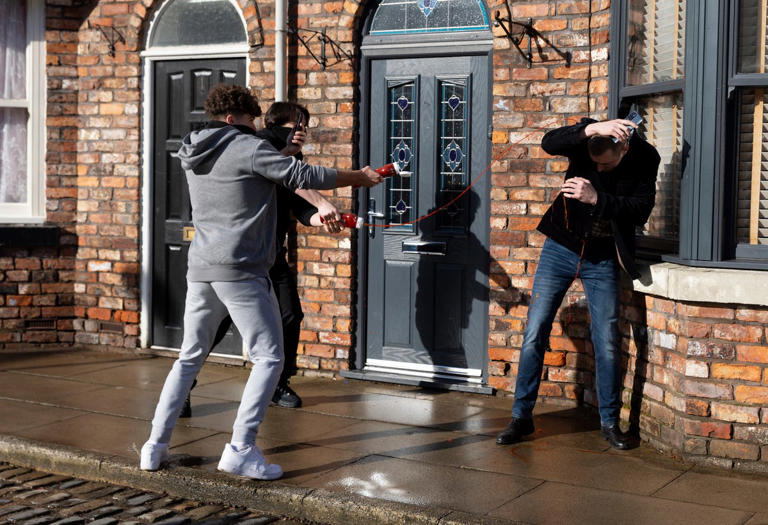 Coronation Street's Daniel sparks Bertie terror with latest outburst