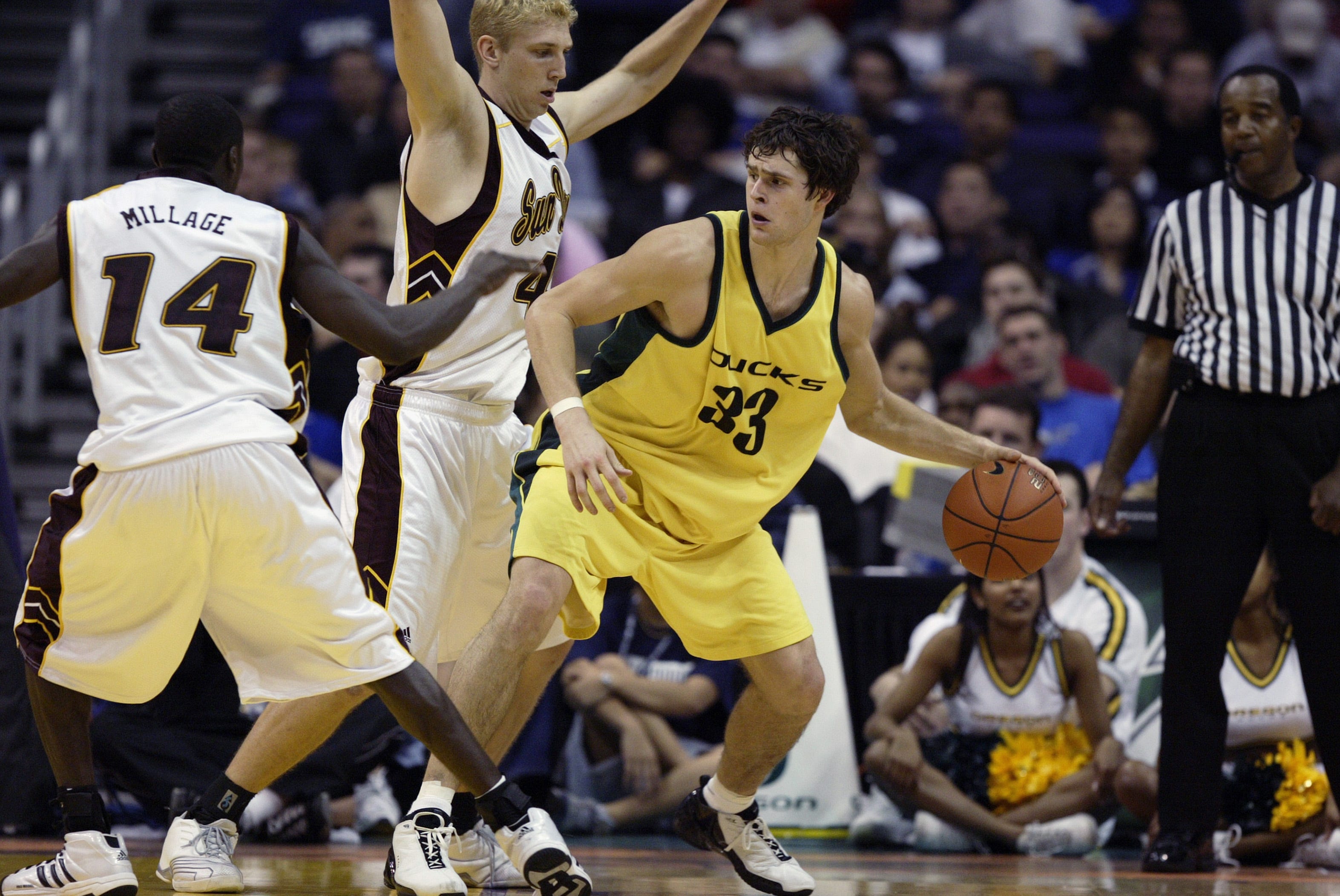 Ex-McKenzie/Thurston star voted area's top boys basketball player ever