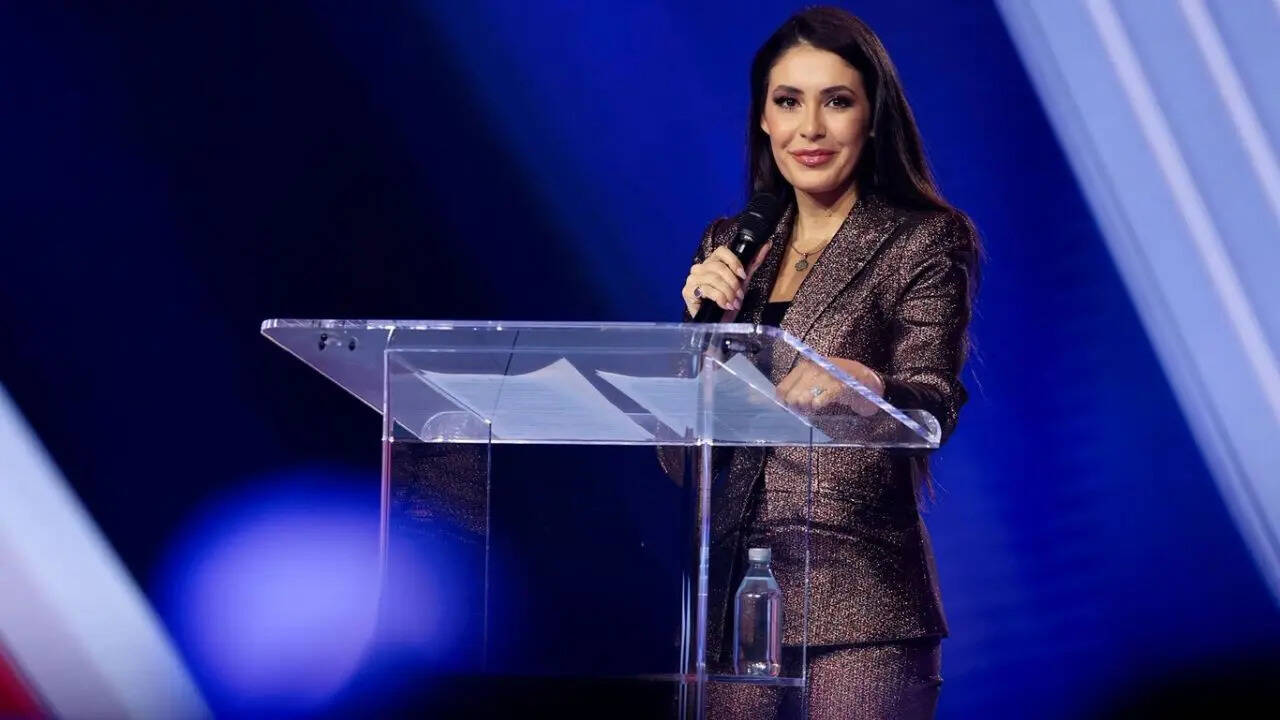 Congresswoman Anna Paulina Luna goes viral after posting snowy rifle ...