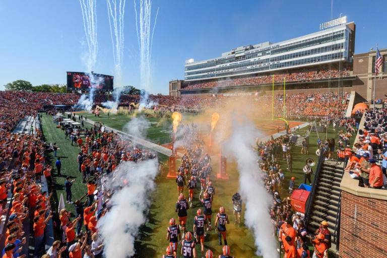 Illini football season opener moved up, three game times announced