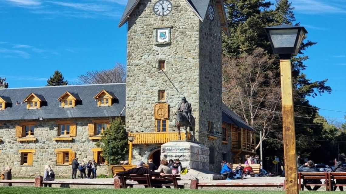 Bariloche anticipa una temporada de invierno récord y apuesta fuerte al ...