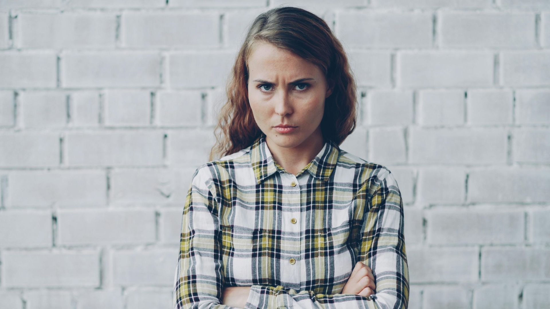 20 choses que les gens font quand ils sont jaloux mais ne veulent pas l ...