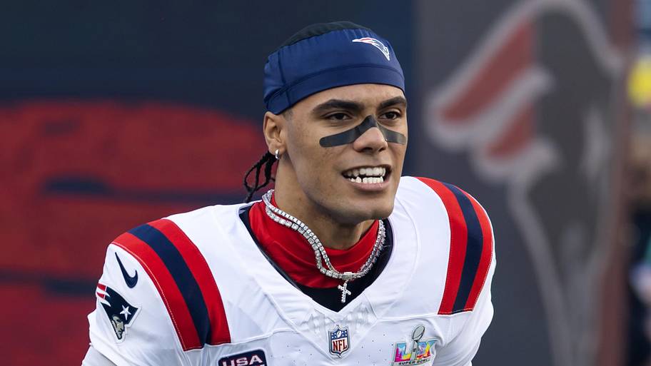 Good luck throwing here: Patriots are building a no-fly zone in Foxborough