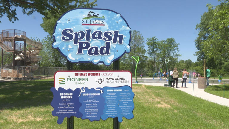 St. James opens new splash pad
