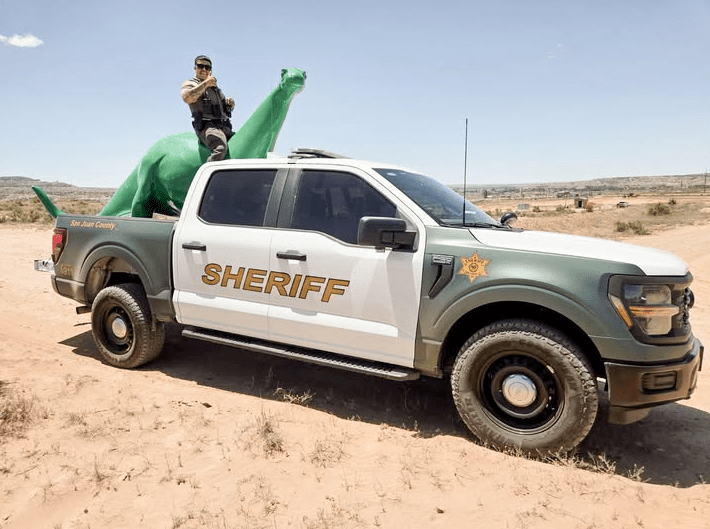 San Juan Co. deputies recover Sinclair gas station dinosaur statue