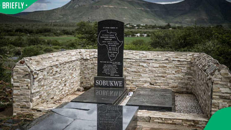 Legal fight looms as AfriForum challenges McKenzie’s Graaf-Reneit name ...
