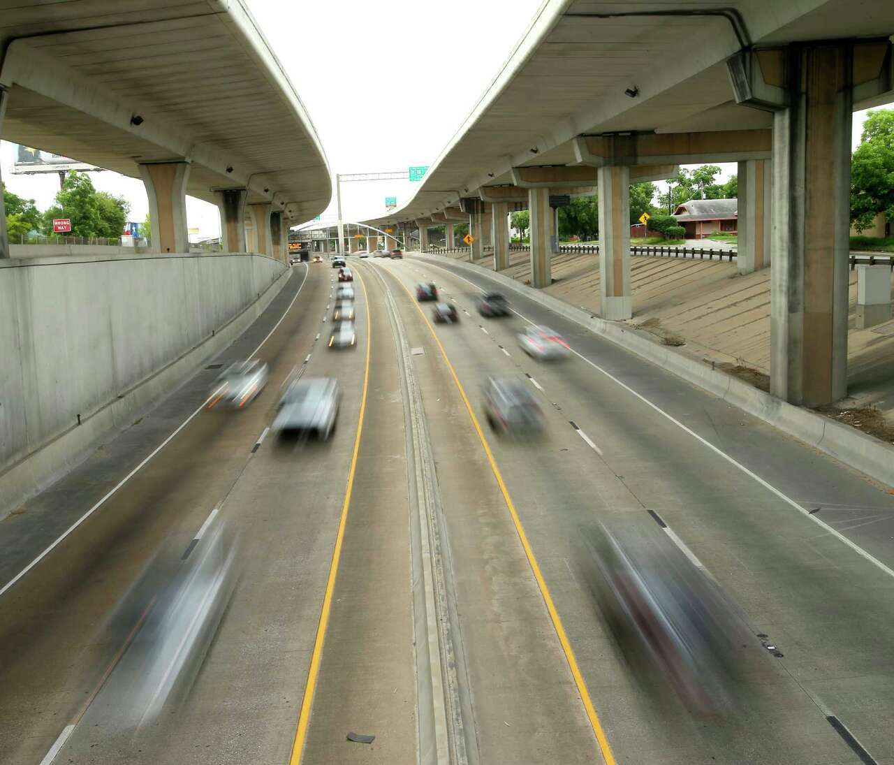 Major I-10 lane closures begin in downtown San Antonio this week