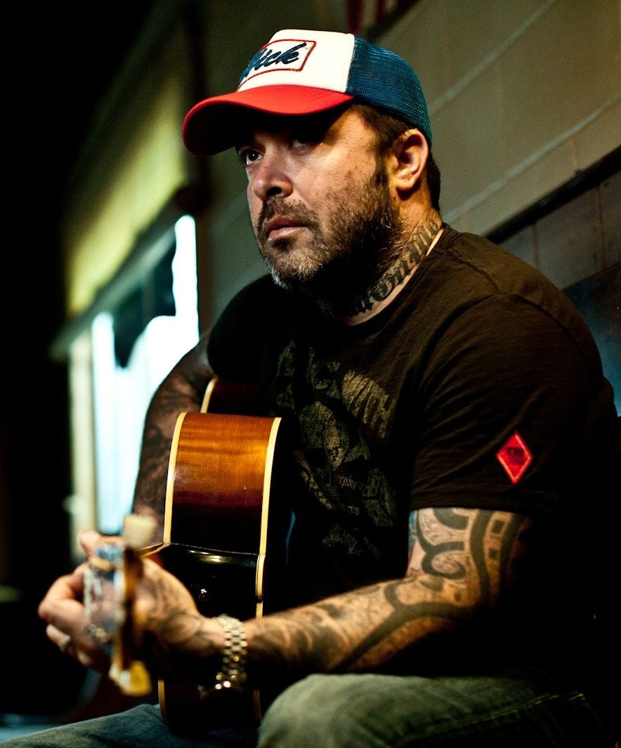 Staind member Aaron Lewis takes country road