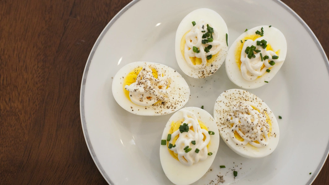 Ree Drummond touts 'pasta method' for easy-peel eggs