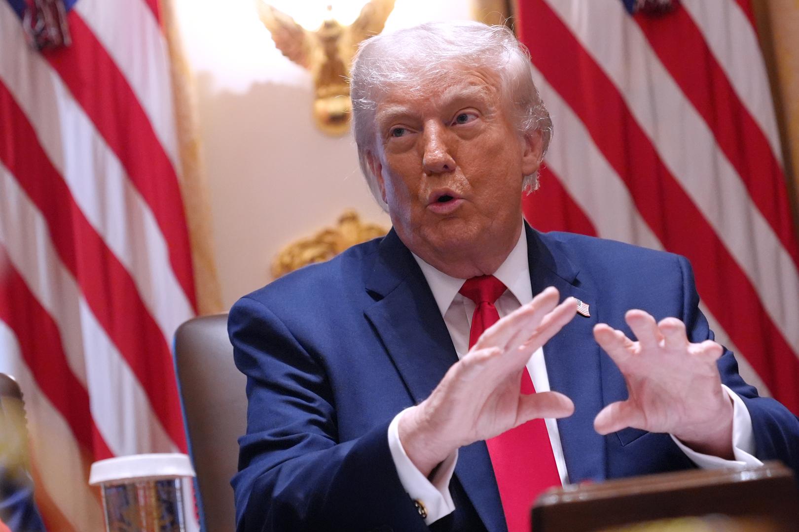 Trump talks up reflecting pool remodel for nine minutes during Cabinet ...