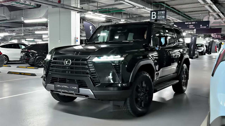 The 2025 Lexus GX just locked in the highest predicted reliability ...