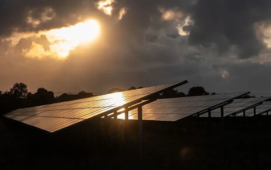 UK unveils home energy upgrades as freight sector eyes electric shift