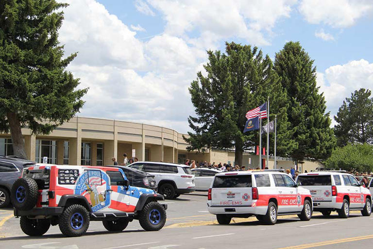 Small trash fire prompts evacuation of Highland High School