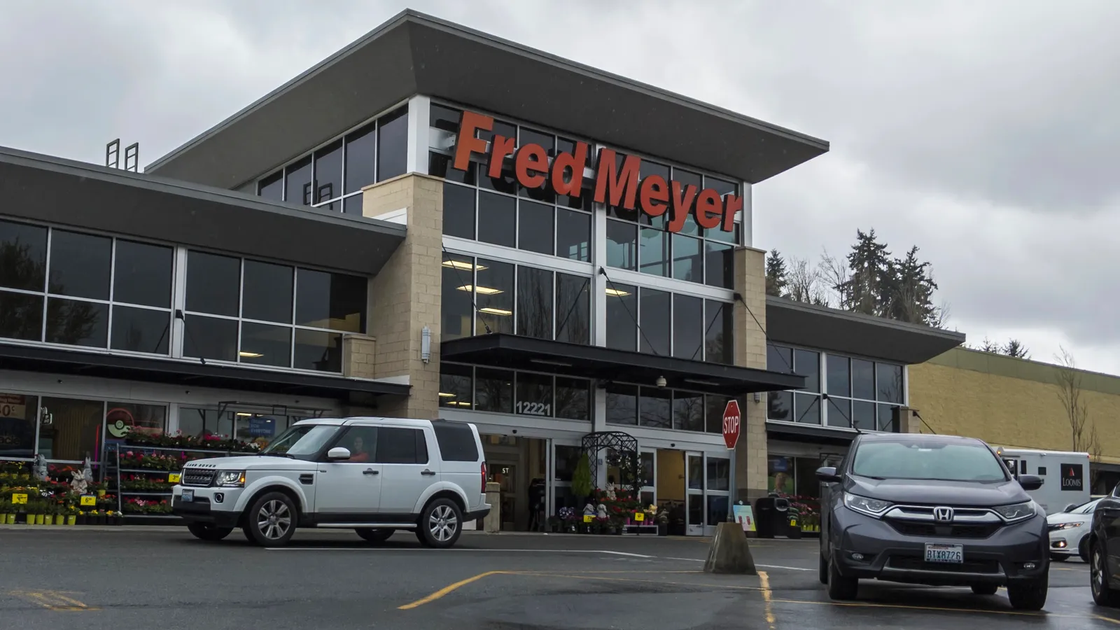 From Atlanta suburbs to Phoenix aisles, Kroger’s next move could ...