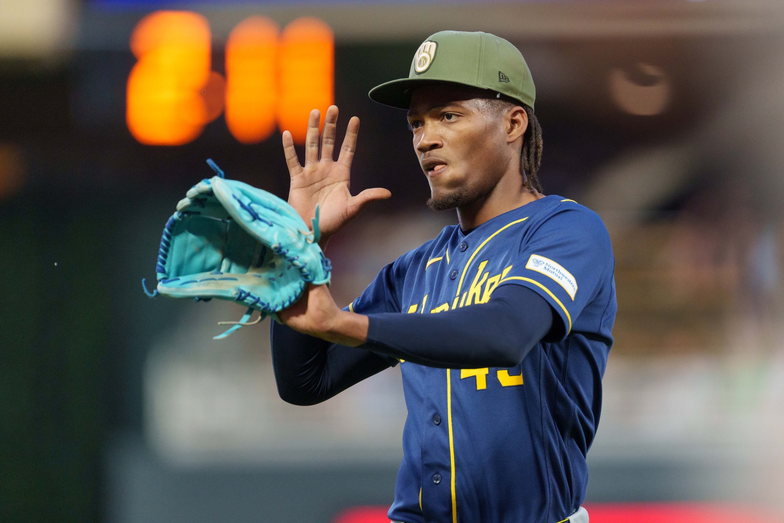 Abner Uribe refuses to apologize to Cardinals for his crotch chop ...