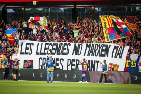 Alexia dice adiós al Barça en un partido lleno de despedidas