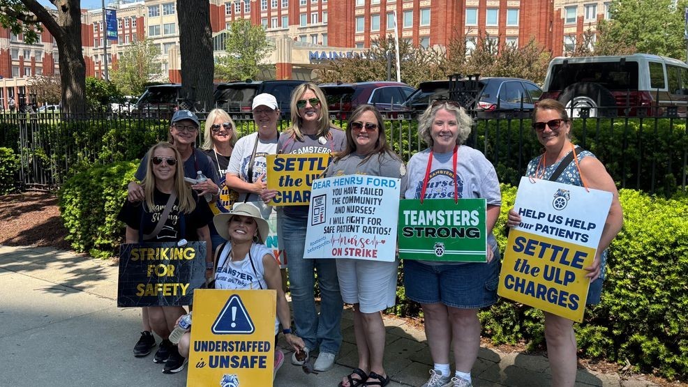 Nurses with Teamsters Local 332 bring their fight for a new contract to ...